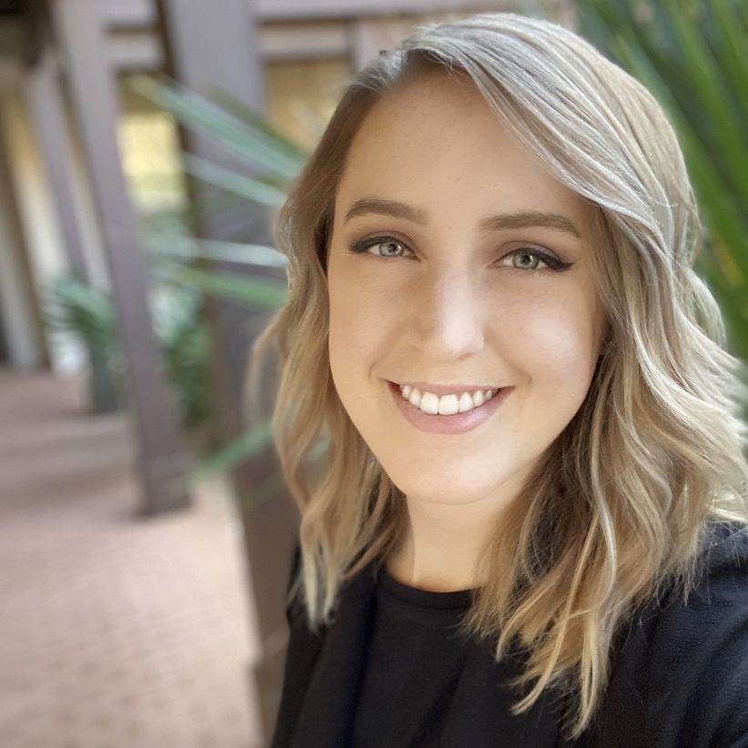 About Us - Cinnabunny Cinnamon Buns